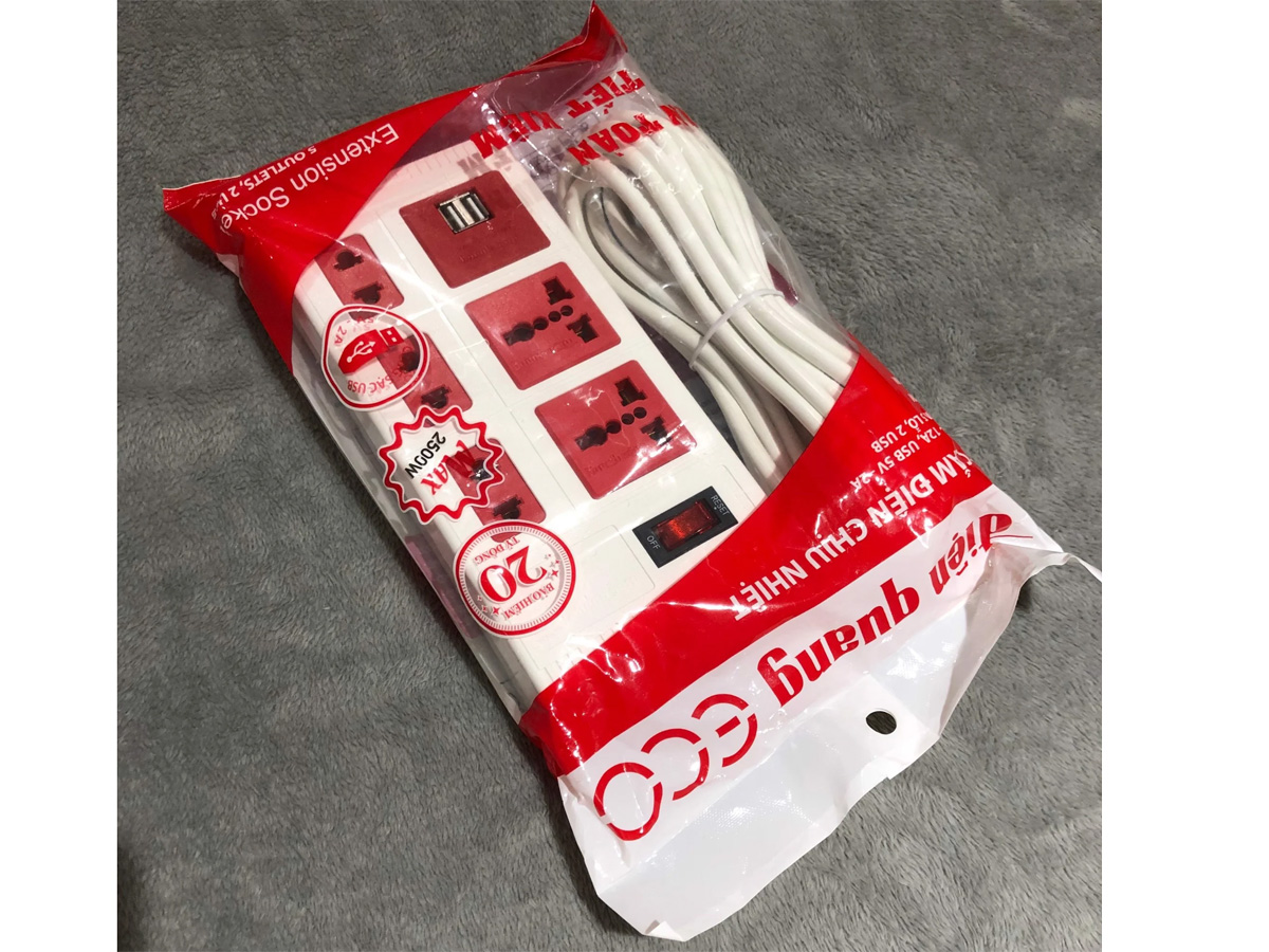 Ổ cắm Điện Quang ECO ĐQ ESK 5WR 5ECO 2A - META.vn