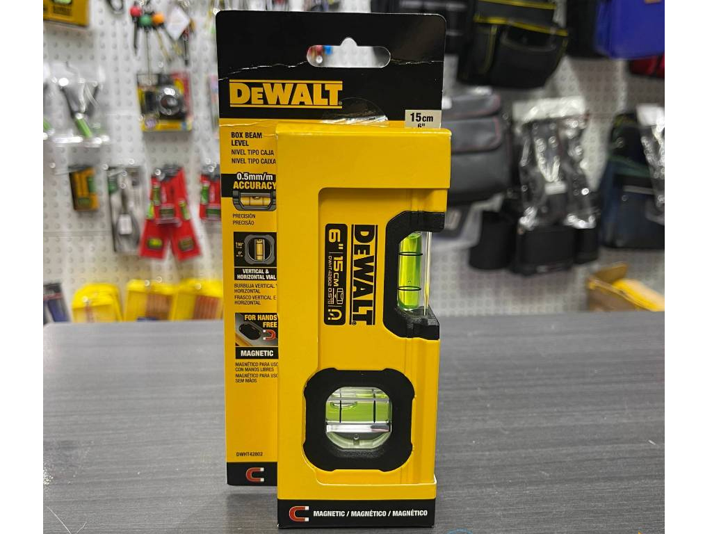 Thước thủy Dewalt DWHT42802 15cm - META.vn