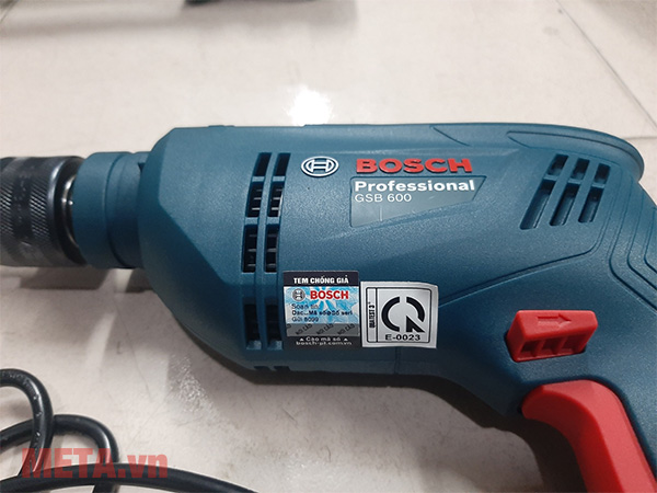 Máy khoan động lực 600W Bosch GSB 600 Set 100 món - 06011A03K1 - META.vn