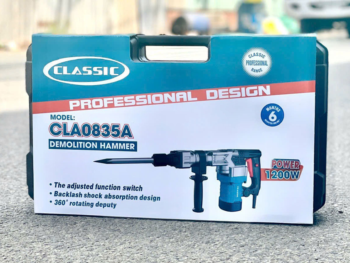 Máy đục bê tông Classic CLA0835A - META.vn