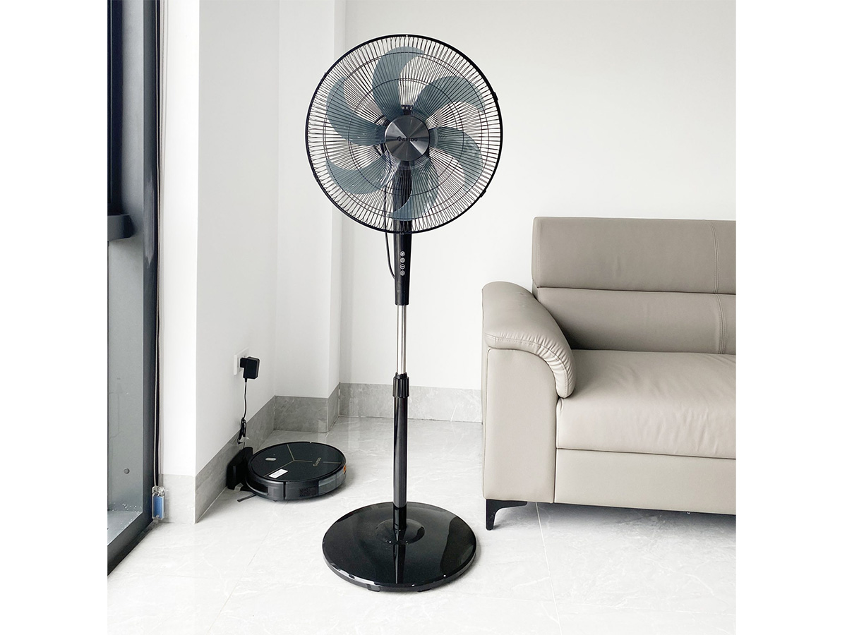 Quạt đứng Rapido RWF 50SBD - META.vn