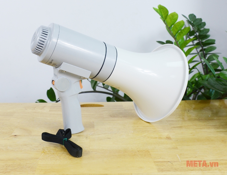 Loa phát thanh cầm tay Toa ER-1215 - META.vn