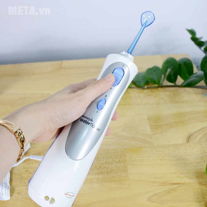 Tăm nước WaterPik Plus WP-450 - META.vn