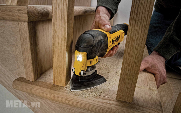 Máy cắt rung đa năng DeWalt DWE315K - META.vn