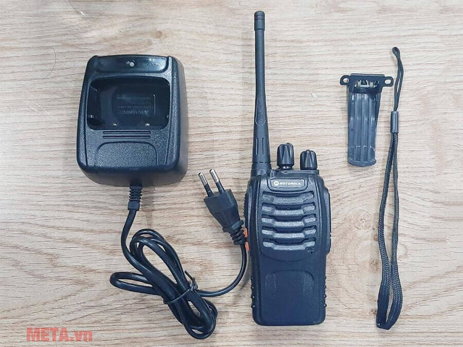 Máy bộ đàm Motorola GP 998 - META.vn