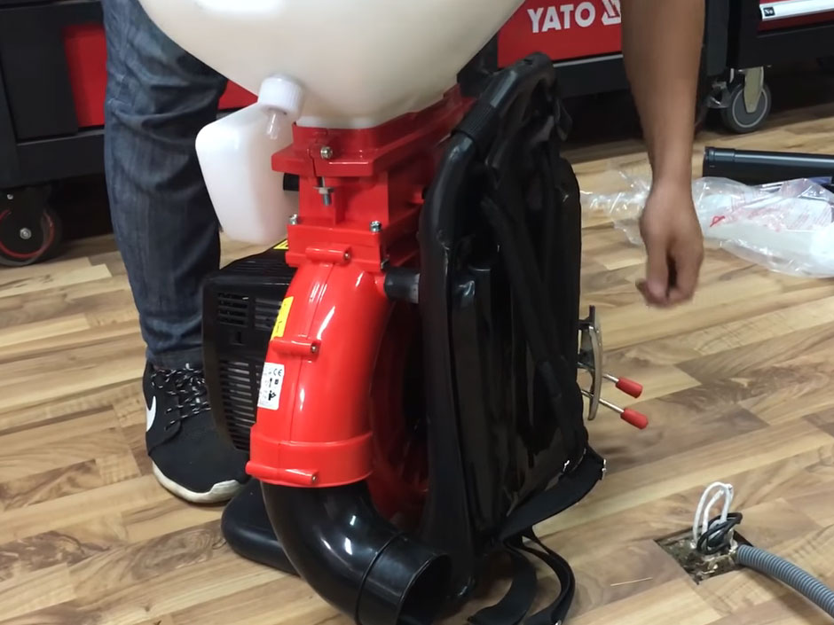 Máy phun thuốc khử trùng Yato YT 86240 - META.vn