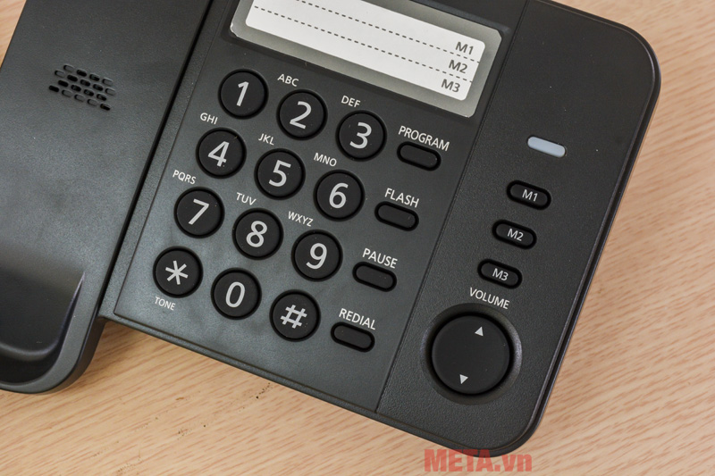 Điện thoại bàn Panasonic KX-TS520 - META.vn