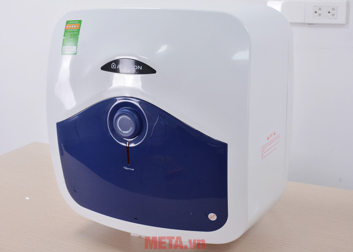 Bình nóng lạnh Ariston BLUE 30R 2.5 FE - 30 lít - META.vn