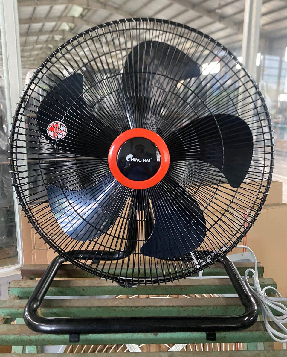 Quạt sàn công nghiệp Ching Hai FF917 - META.vn