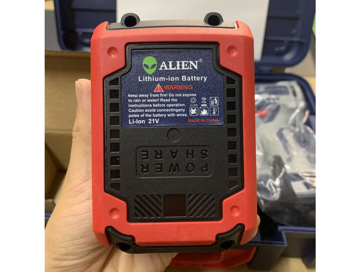 Máy khoan động lực pin Alien 21V/4.0Ah ALI-13 SET - META.vn