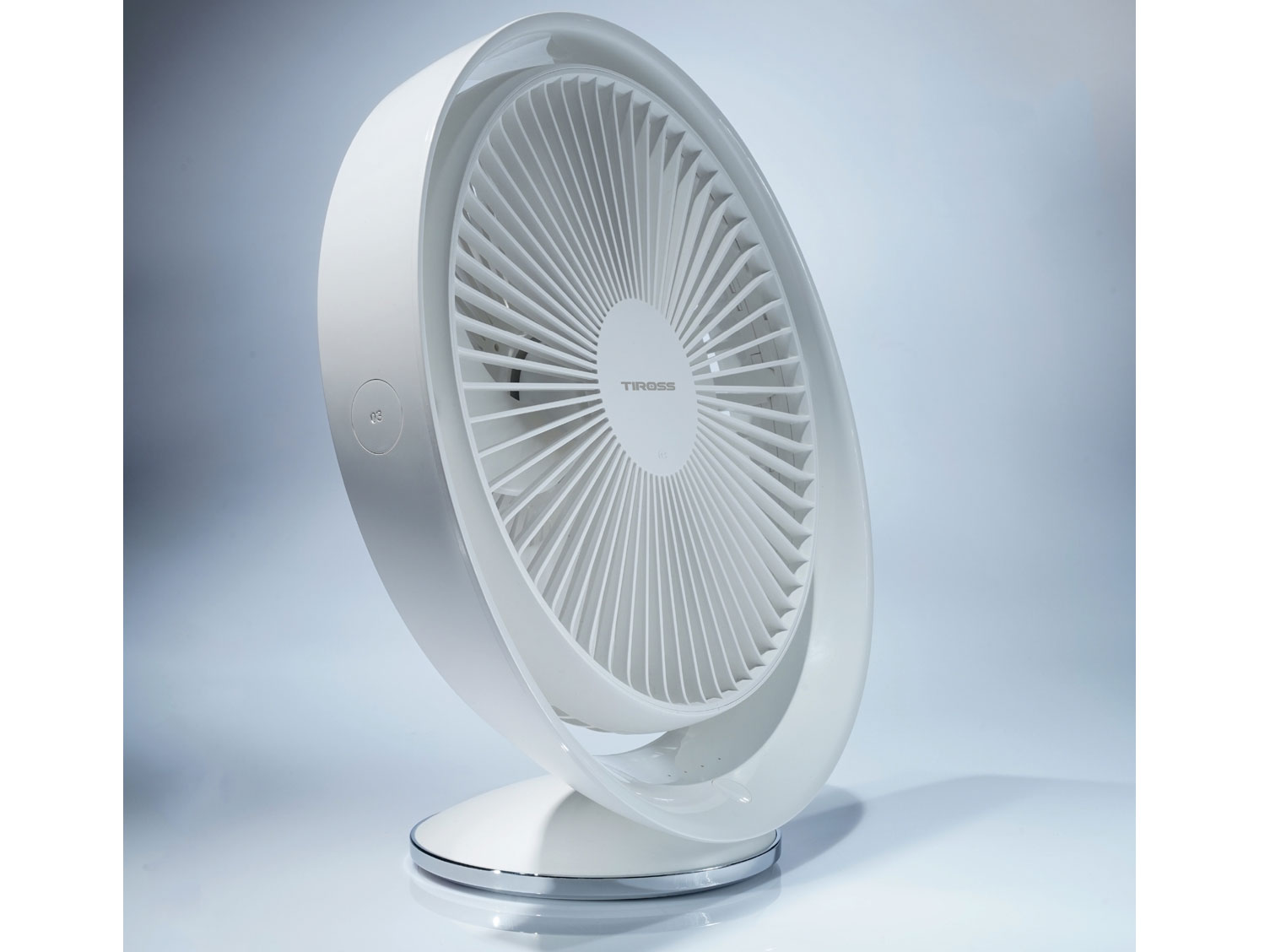 Quạt tích điện để bàn USB Tiross TS2282 - META.vn
