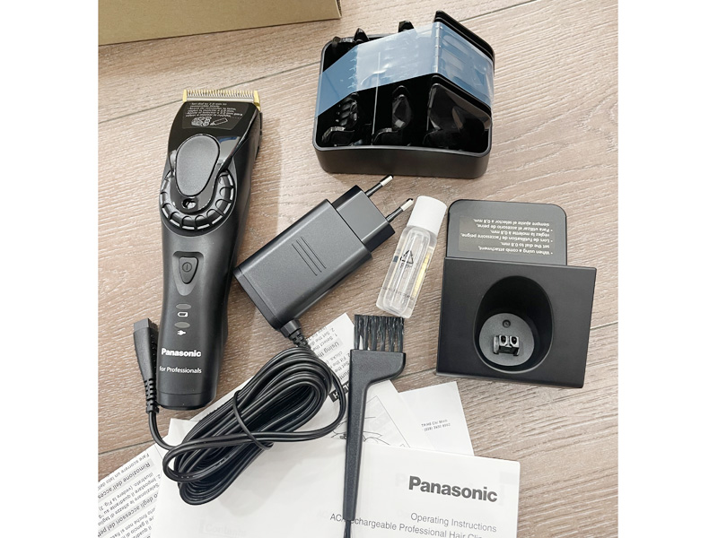 Tông đơ cắt tóc chuyên nghiệp Panasonic ER-GP80-K751 - META.vn