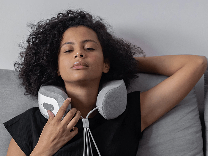 Máy massage cổ Breo INeck 3 Pro - META.vn