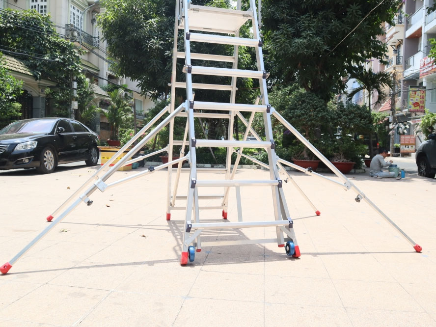 Thang nhôm an toàn Hàn Quốc Poongsan PSL-30(7+4) - META.vn