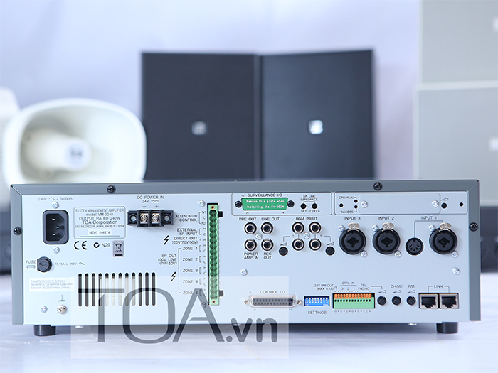 Tăng âm truyền thanh TOA VM-2240 (240W) - META.vn