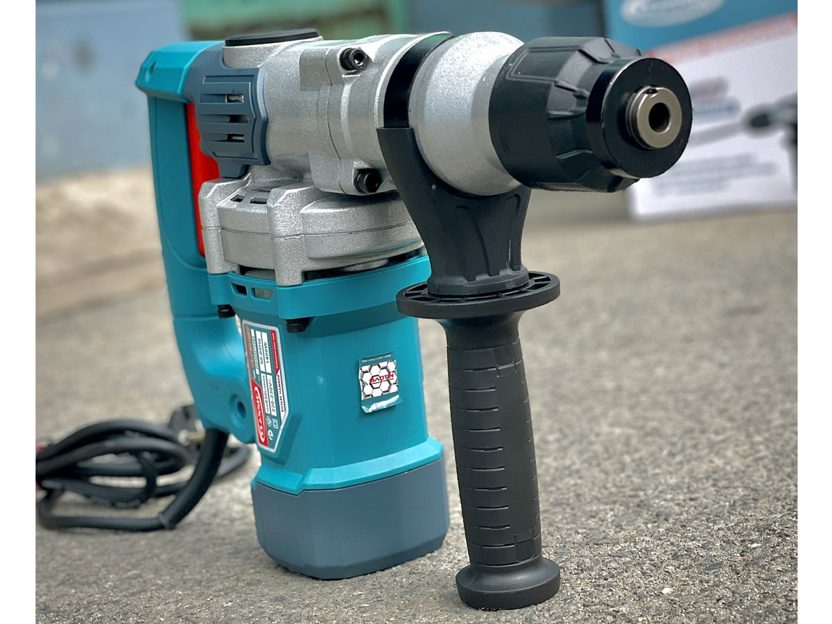 Máy khoan đục bê tông Classic CLA 5427 - META.vn