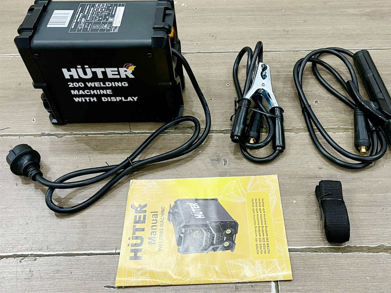 Máy hàn que điện tử Huter 200A (65/172) - META.vn