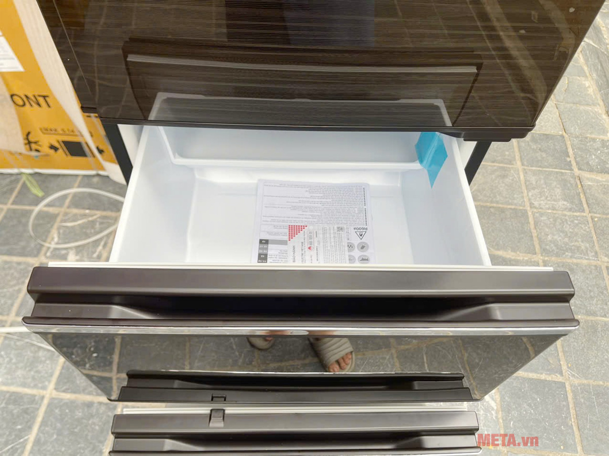 Tủ lạnh Mitsubishi MR-CX35EM-BRW-V inverter 272 lít - META.vn