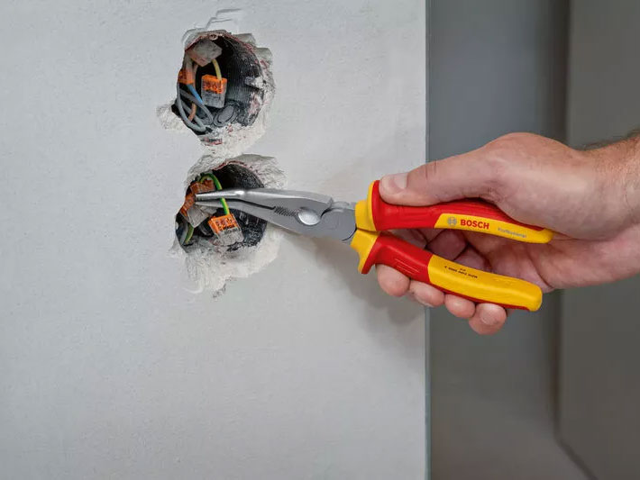 Kìm mỏ dài mũi cong cách điện Bosch 1.000V VDE 200mm 1600A02NE4 - META.vn