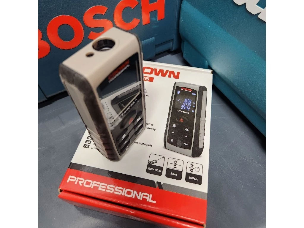 Máy đo khoảng cách laser Crown CT 44035 - META.vn