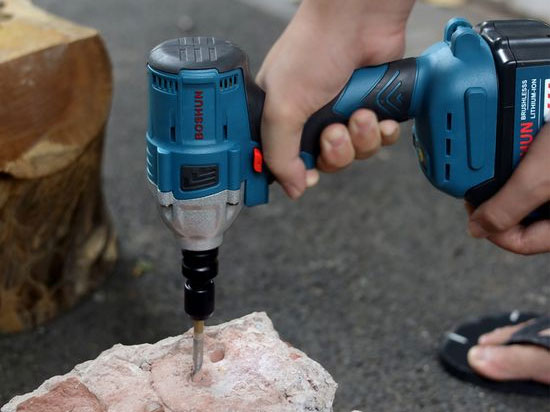 Máy siết bu lông Boshun BS-IW330N - META.vn