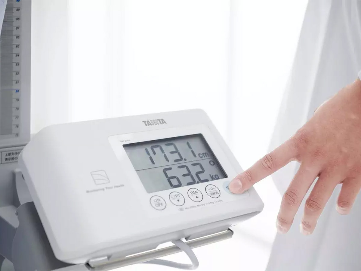 Cân đo chiều cao BMI bán tự động Tanita BH-200 - META.vn